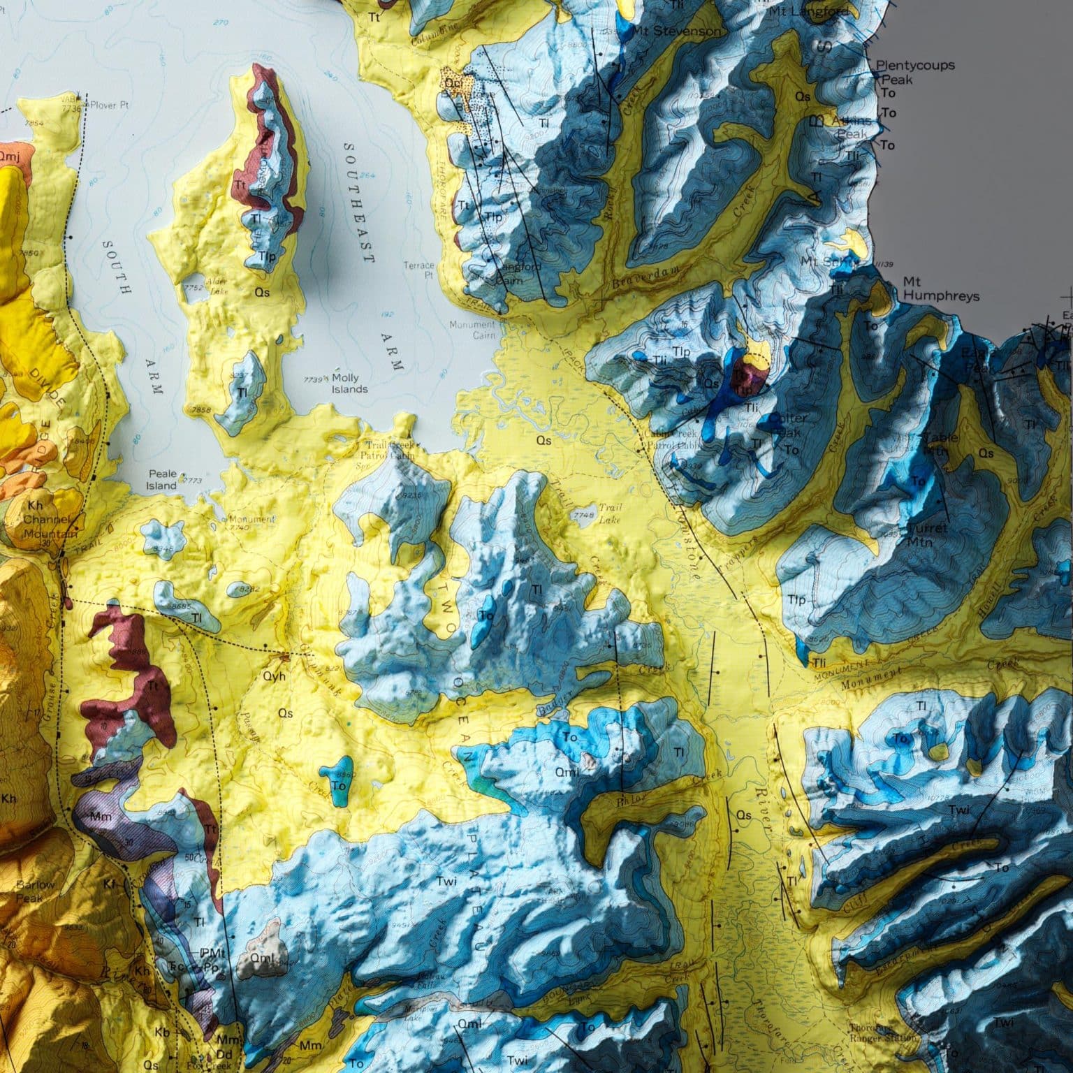 Yellowstone Map | Relief Map | Geoartmaps